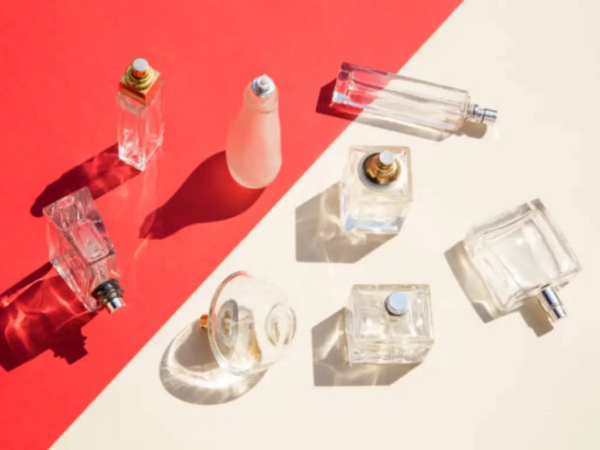 How to Clean Perfume Bottle: Simple Homemade Solutions - Jarsking